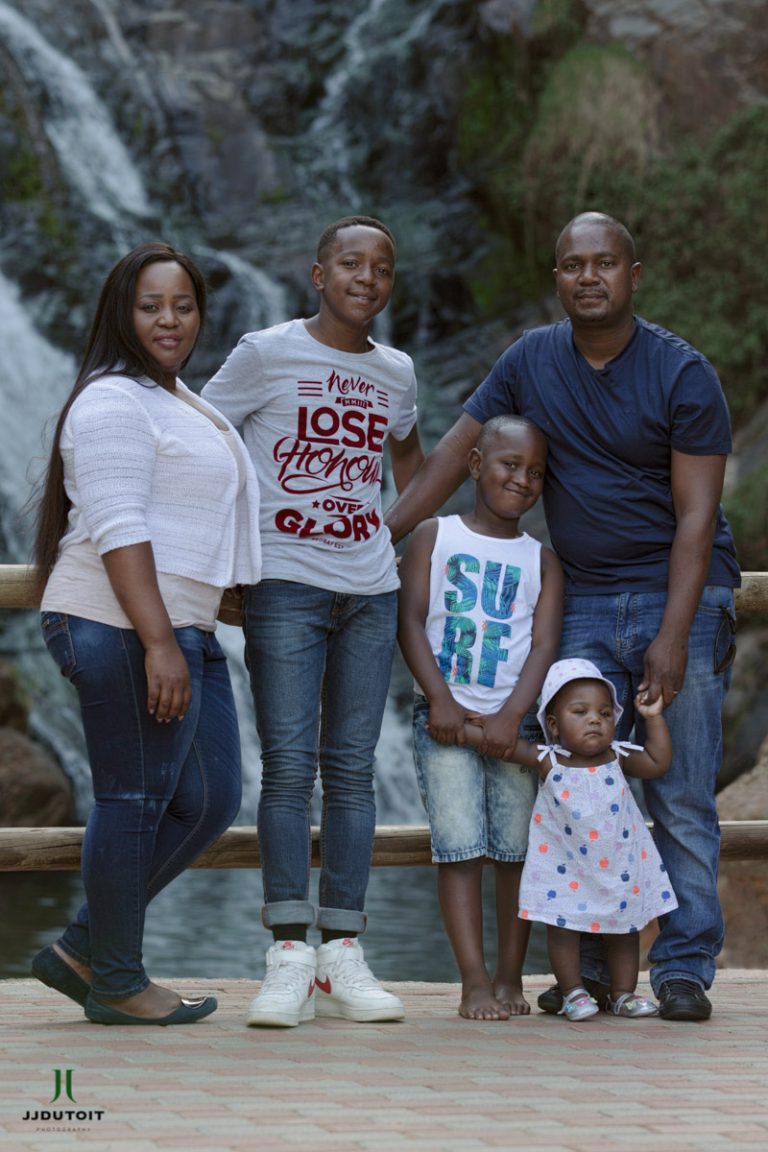 Family Photo Shoot of Louis and Princess Mnisi Family at the Walter ...